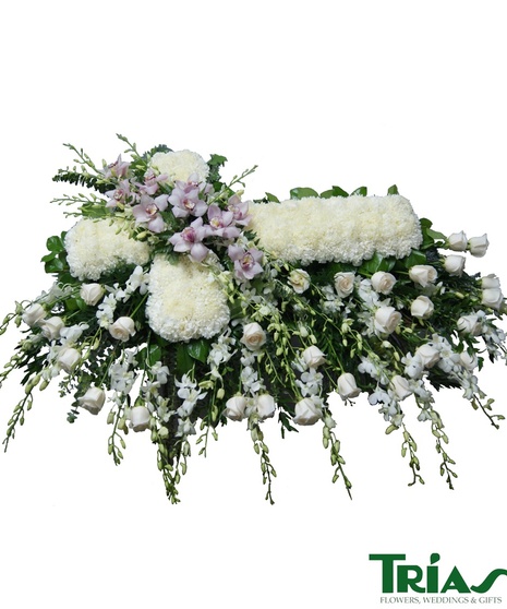 Yellow Rose Casket Spray | Miami (FL) Sympathy Flowers | Trias Flowers